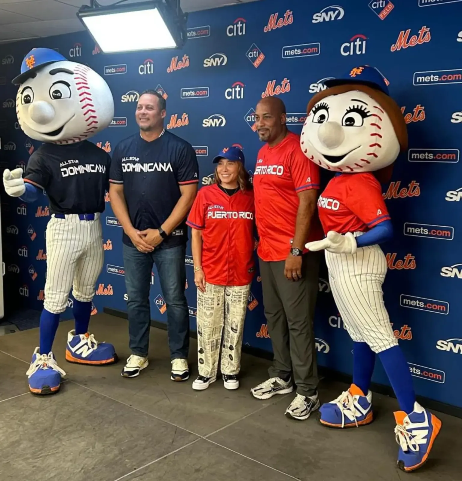 RD y Puerto Rico se enfrentan en histórico juego en Citi Field - RDE ...