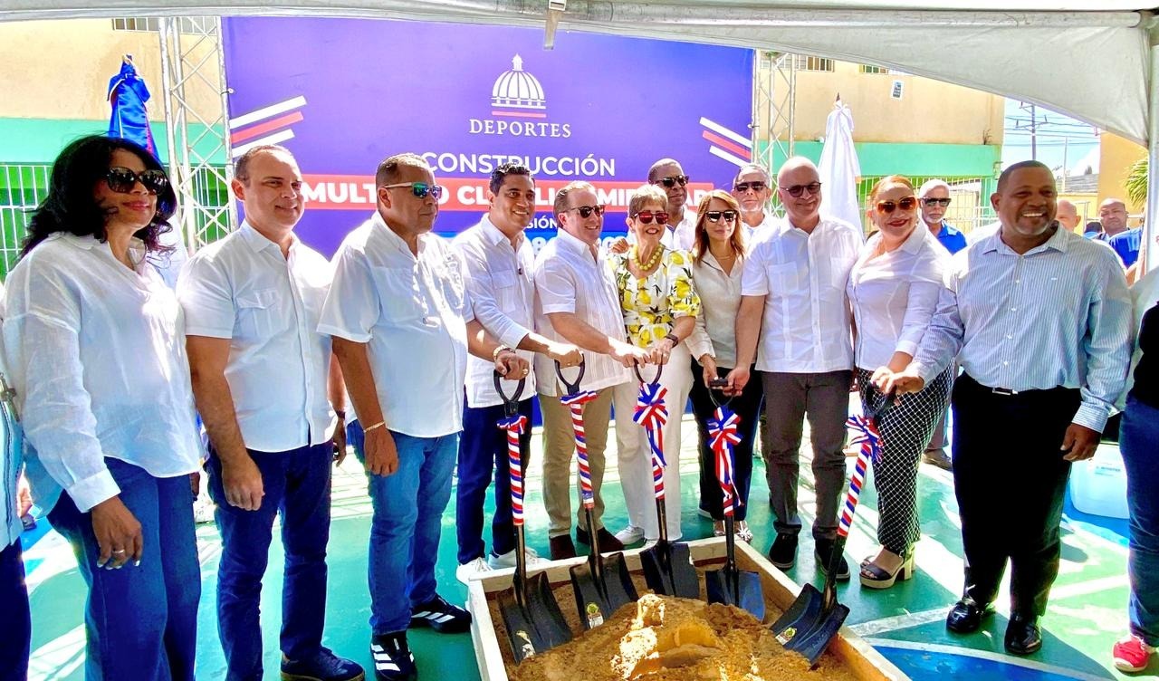 Inician construcción del techado Club Liga Miramar en Puerto Plata